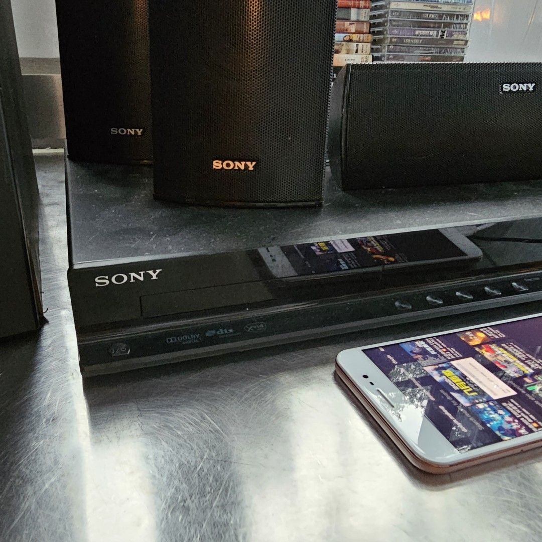 Sont Surround Sound System with mixed English DVD VCD movies, Audio ...