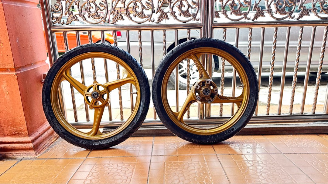 Sport rim ENKEI OEM Yamaha, Motorbikes on Carousell