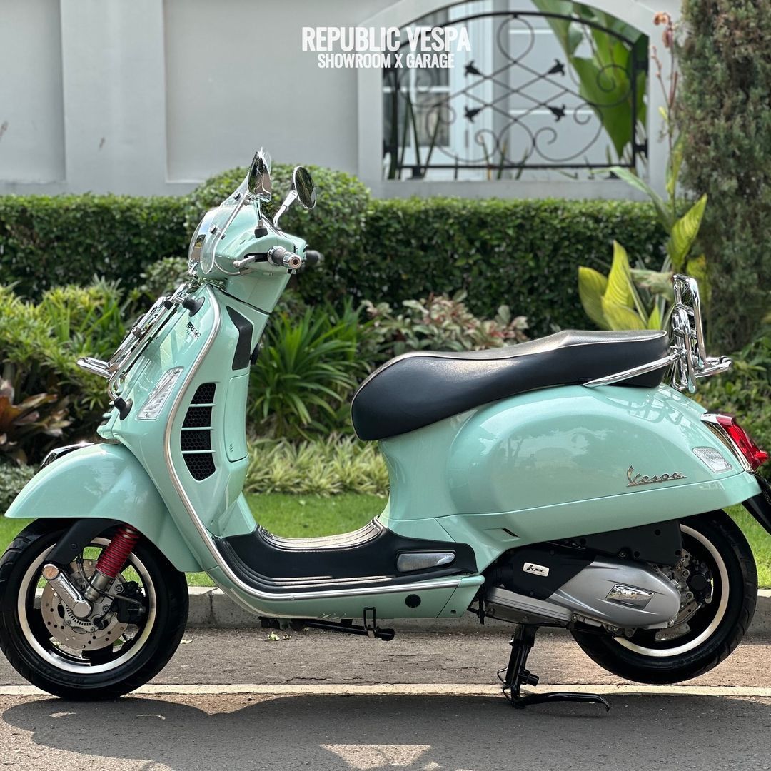 Vespa GTS IGET 150 ABS LED TH 2021 Warna GREEN RELAX, Motor di Carousell