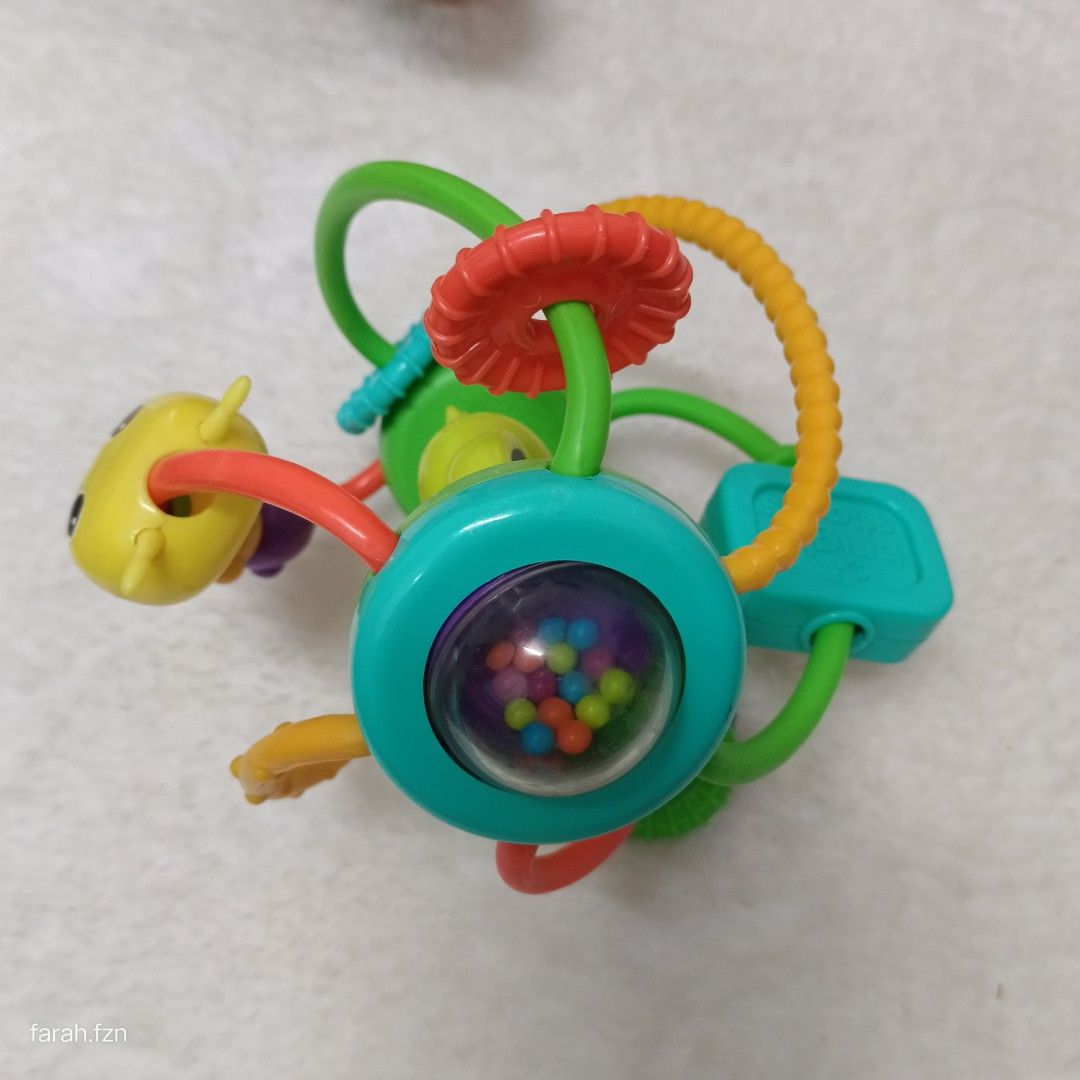 BRIGHT STARTS Clack & Slide Activity Ball, Babies & Kids, Infant ...