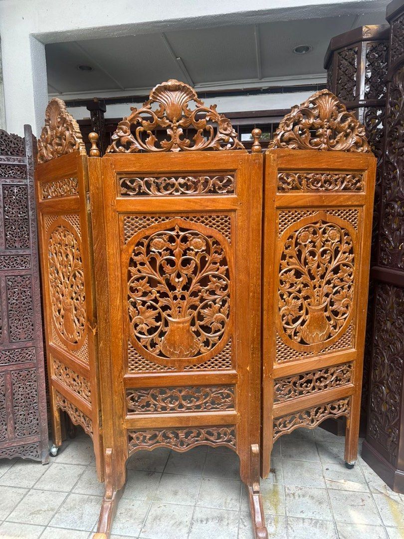 Carved partition Balinese, Furniture & Home Living, Furniture, Shelves ...