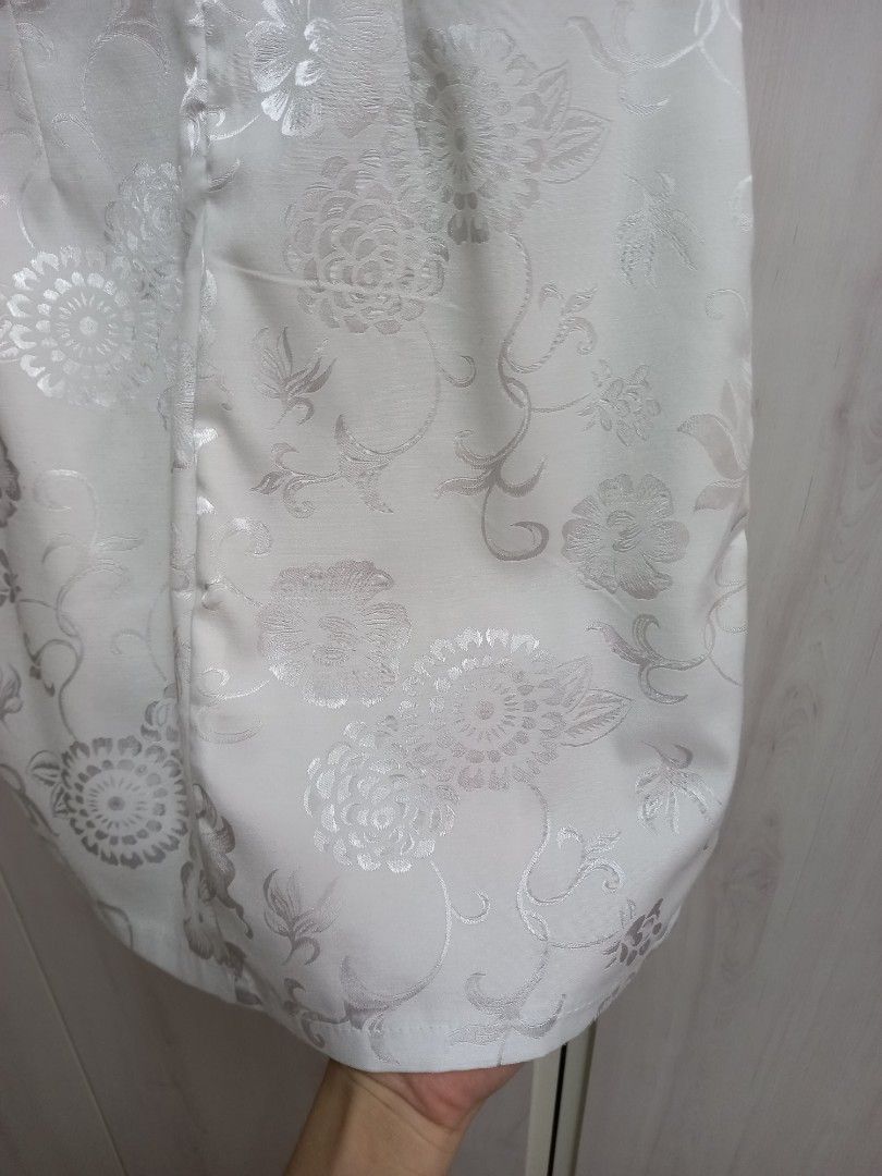 CHERRIELEE Premium White & Blue Hand Embroidered Floral Cheongsam with ...