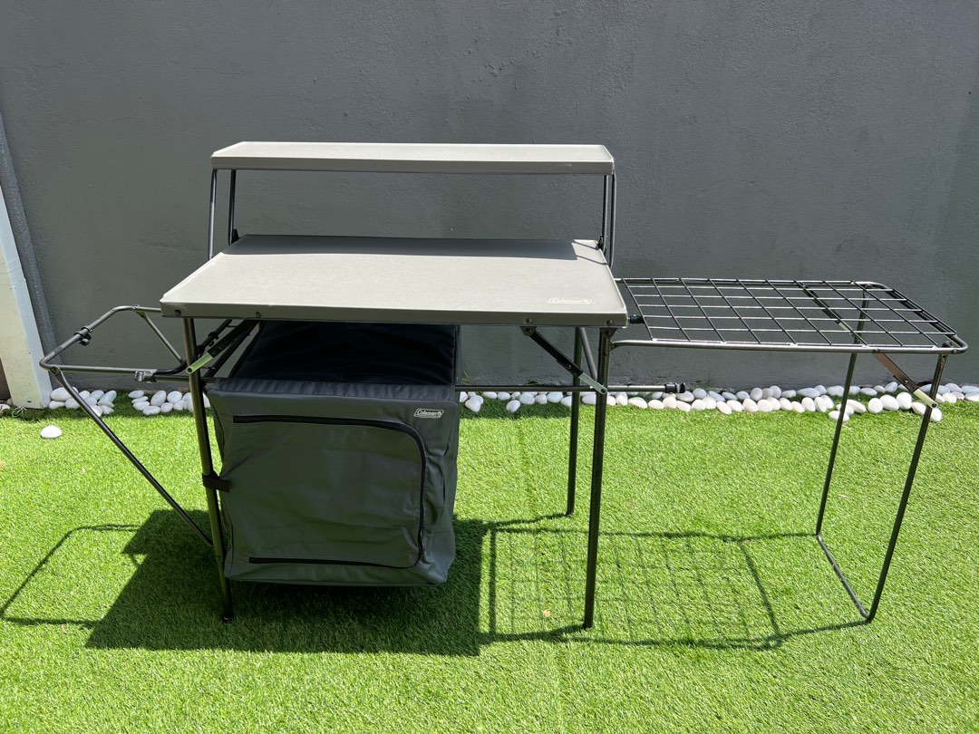 Coleman Table Camp Kitchen Deluxe, Sports Equipment, Hiking & Camping ...