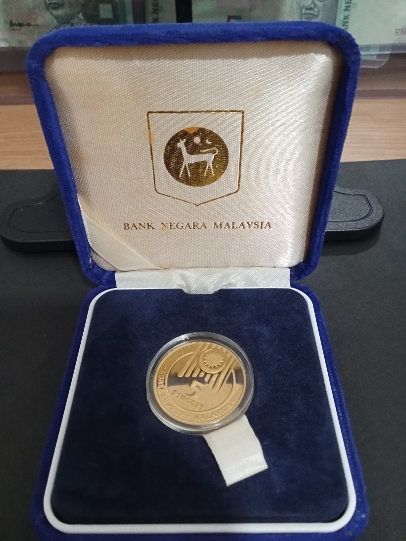 Commemorative coin - 1989 - 15th South east asia games Rm5 proof coin ...