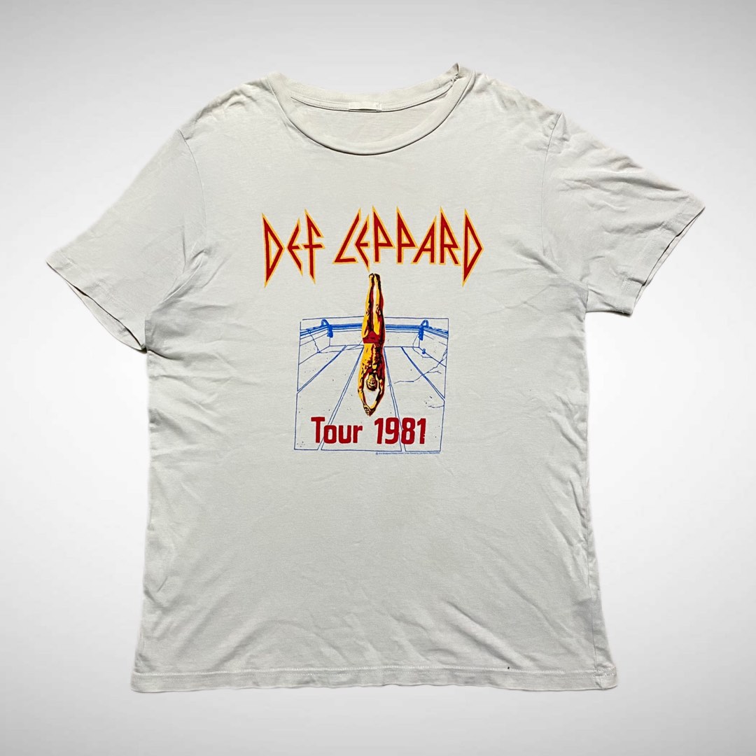 DEF LEPPARD WITH BIG BACKPRINT, Women's Fashion, Tops, Shirts on Carousell