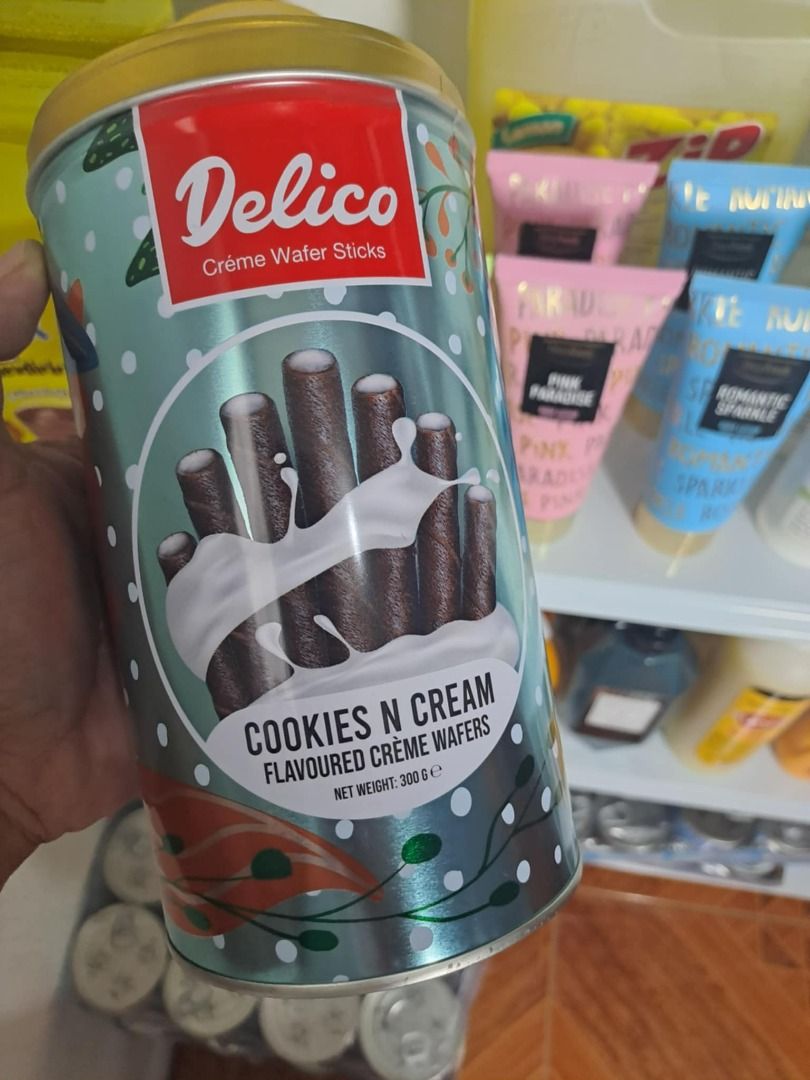 Delico Limited Edition Cookies & Cream Flavored Creme Wafer Sticks 300g ...