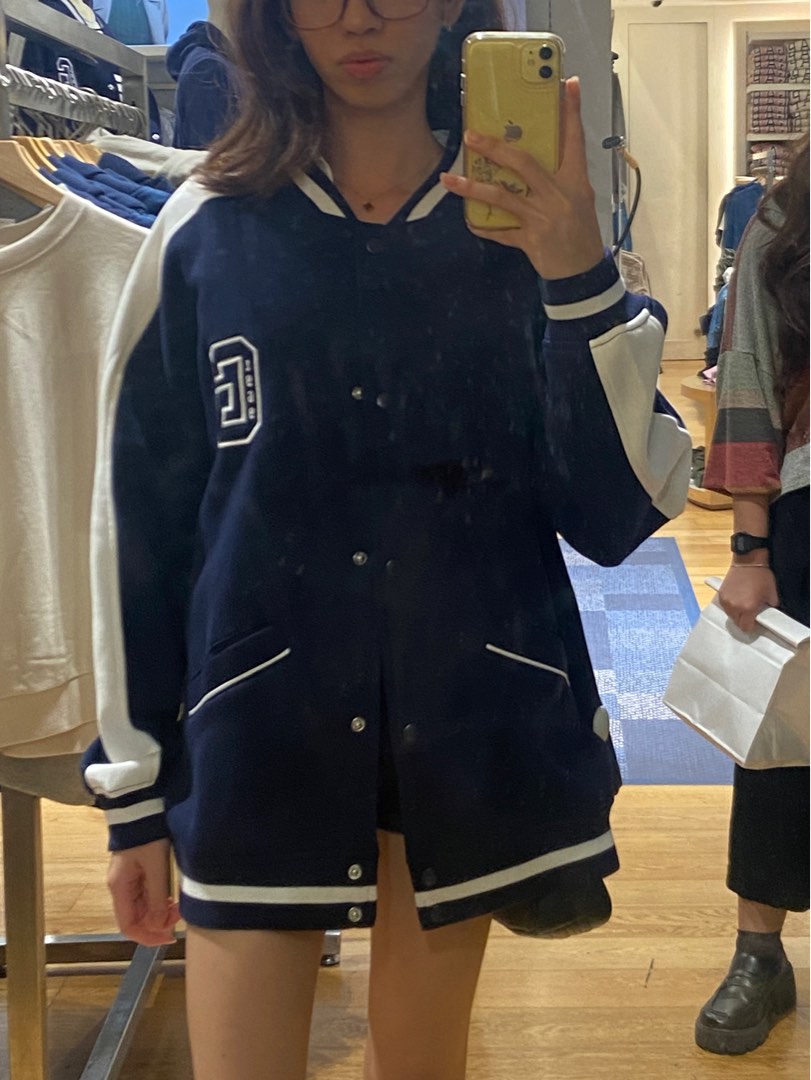 GAP Varsity Jacket, Women's Fashion, Coats, Jackets and Outerwear on Carousell