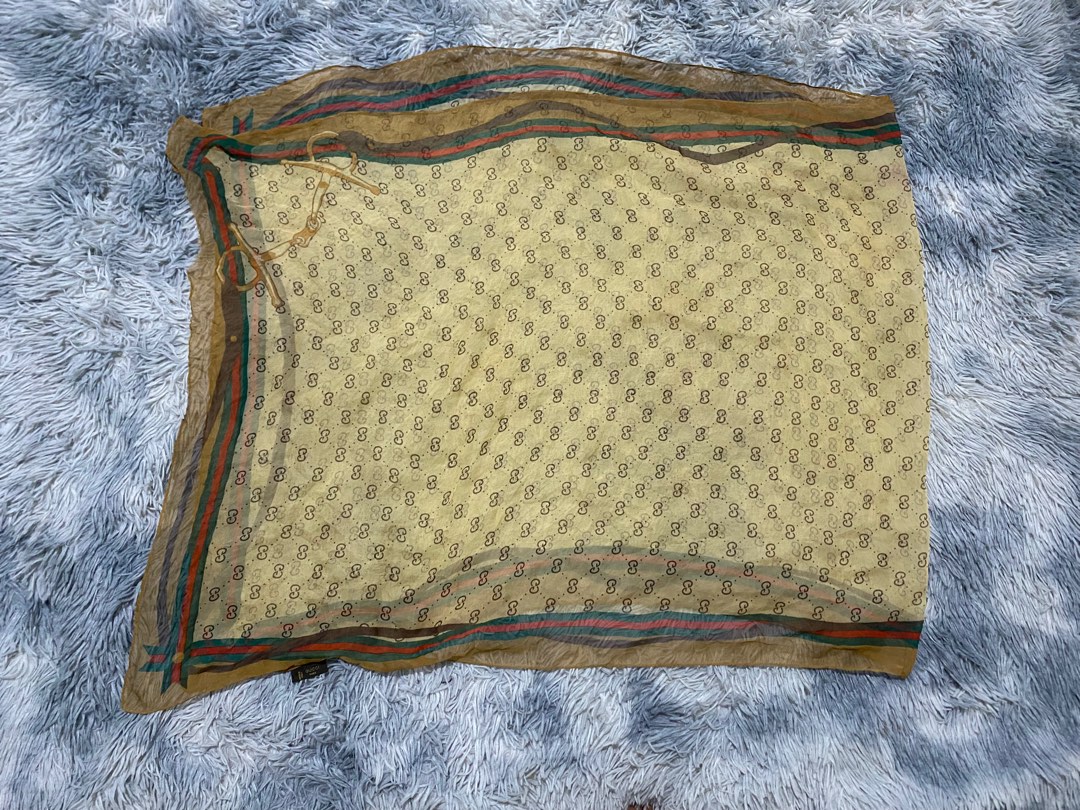 Gucci Scarf Authentic, Women's Fashion, Watches & Accessories, Scarves ...