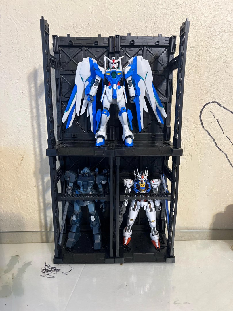 Gundam connectable Display stand (Many), Hobbies & Toys, Toys & Games ...