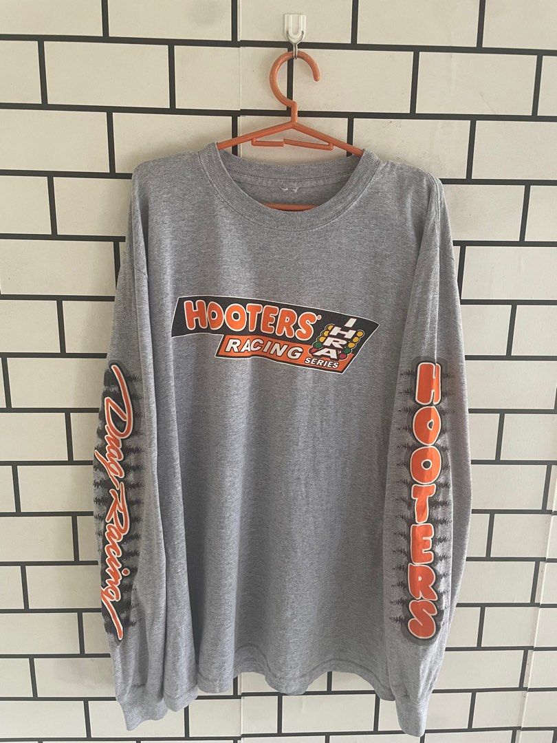 Hooters longsleeves /2005 dated/ cut white tags/two pen holes/drop your ...