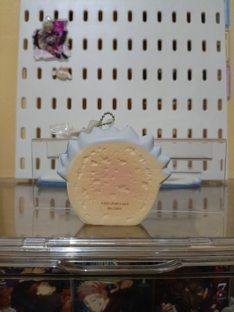 Jujustu Kaisen 0 Satoru Gojo Fluffy Squeeze Bread, Hobbies & Toys, Toys ...