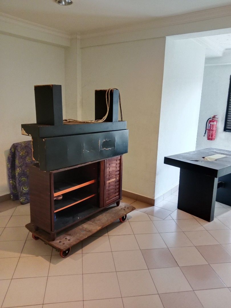 Khidmat buang perabot lama dan kosongkan pejabat, Community on Carousell