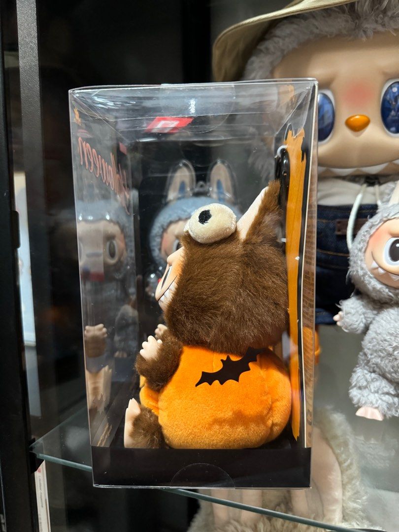 Labubu: Hallobubu (On Hand), Hobbies & Toys, Toys & Games on Carousell