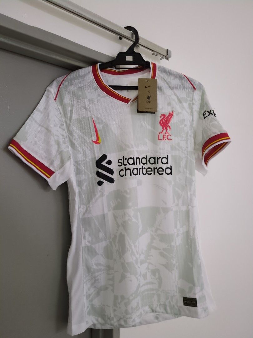 Liverpool 3rd Kit Player Issue, Men's Fashion, Activewear on Carousell
