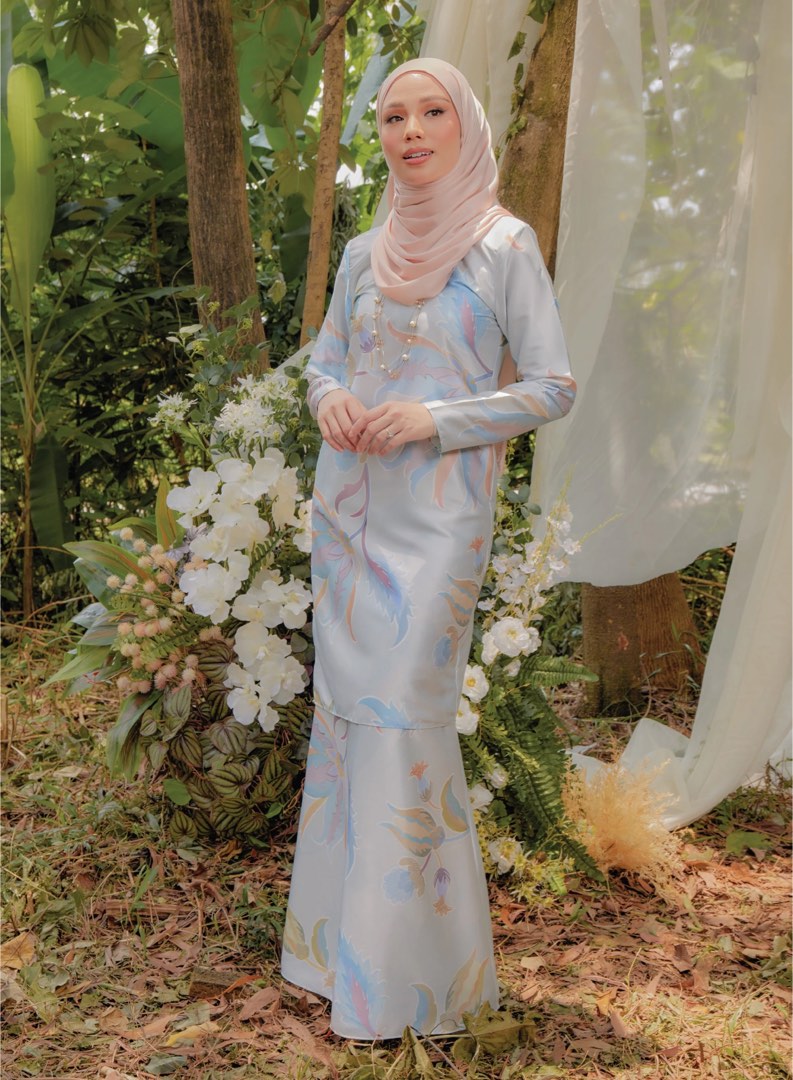 Minimalace Royal Batik Kurung 2024 , Women's Fashion, Muslimah Fashion ...