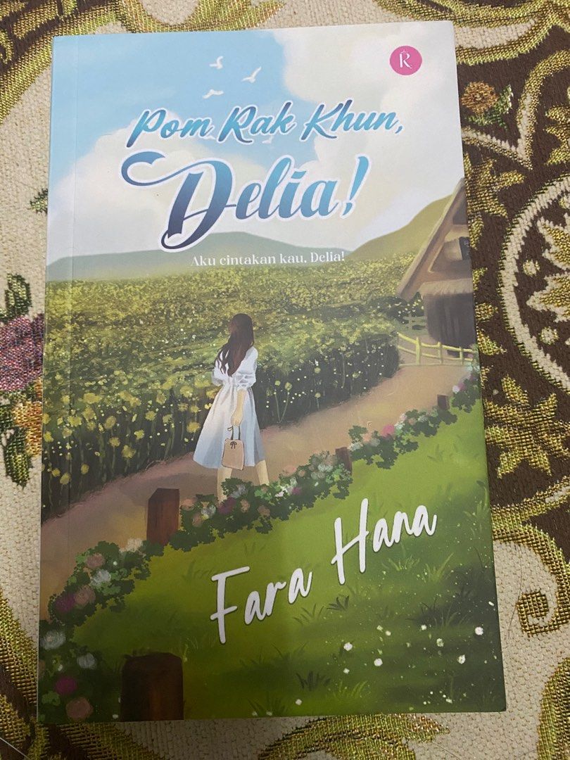 Novel Fara Hana (My trophy wife, Pom rak khun delia), Hobbies & Toys ...