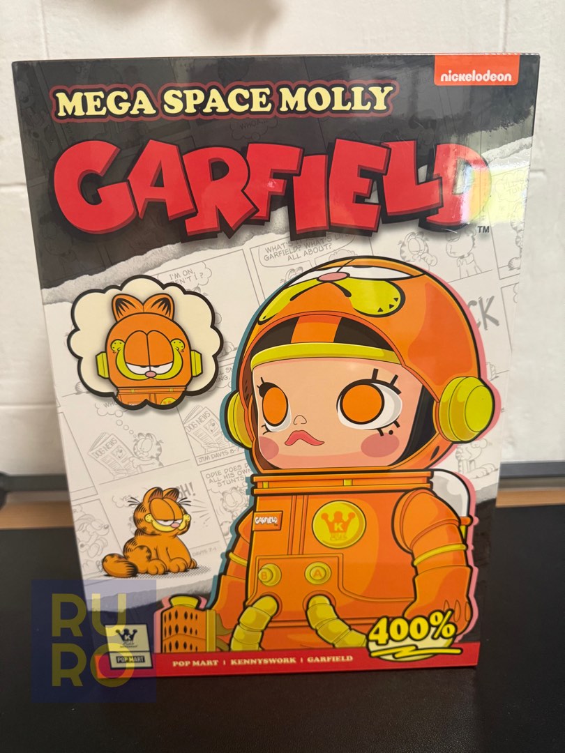 Pop Mart Molly Garfield 400%, Hobbies & Toys, Toys & Games on Carousell