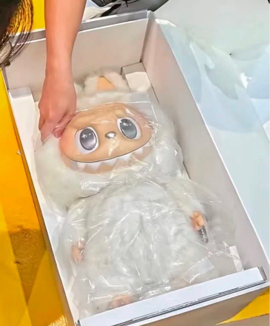 POPMART - LABUBU the monsters angel in clouds (58cm), Hobbies & Toys ...