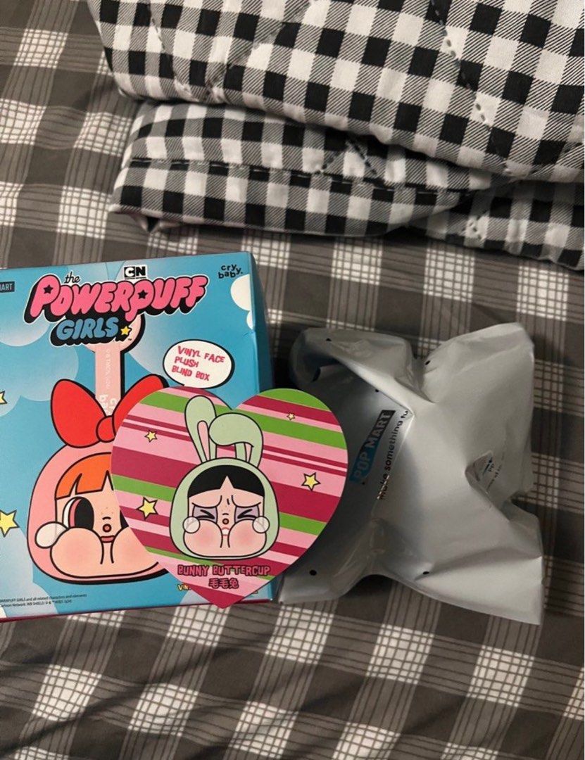 Powerpuff Girl Cry baby keychain, Hobbies & Toys, Toys & Games on Carousell