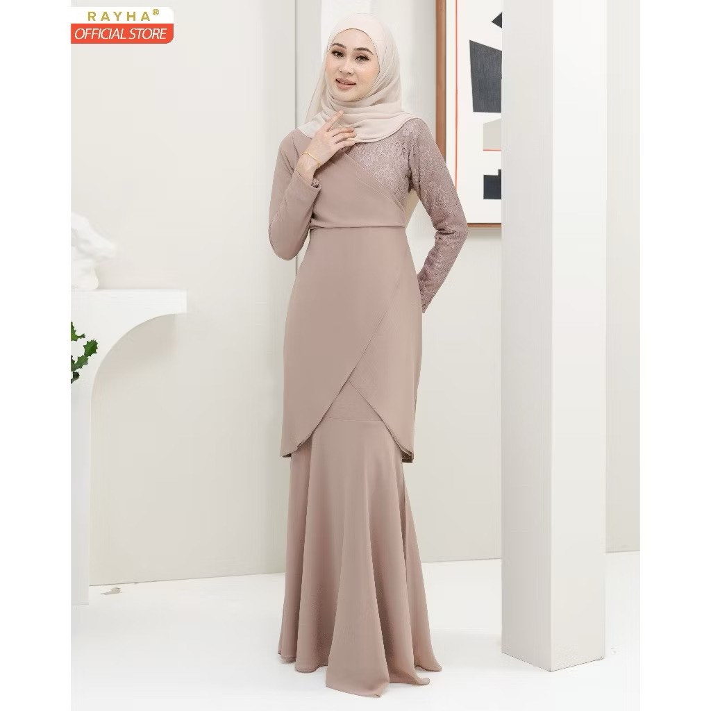 Baju Raya RAYHA Kurung Chiffon Elegant Cassandra in Champagne, Women's Fashion, Muslimah Fashion ...