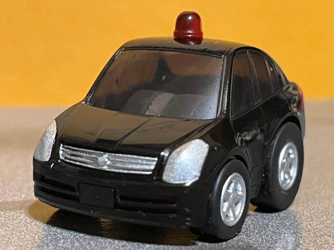 TAKARA TOMY CHORO Q 阿Q迴力車 NISSAN SKYLINE INFINITY G35 日產 警察車, 書籍、休閒與玩具, 玩具、公仔、桌遊在旋轉拍賣