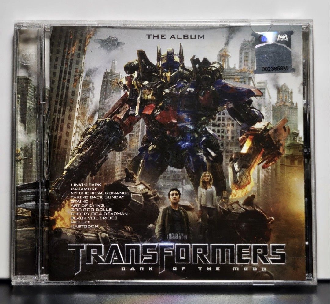 TRANSFORMERS - DARK OF THE MOON (2011) ORIGINAL MOTION PICTURE ...
