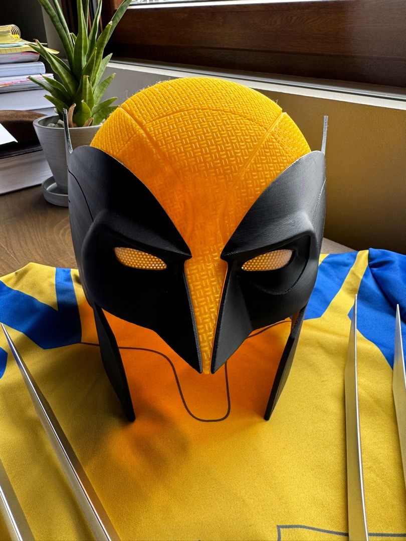 Wolverine Mask - 3D Printed (Free Claws + Hoodie), Hobbies & Toys, Toys ...