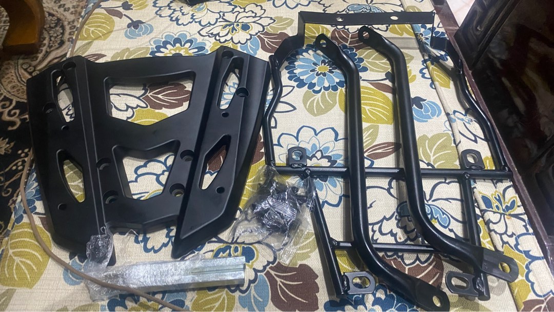 Yamaha NVX V1 Monorack, Motorbikes on Carousell