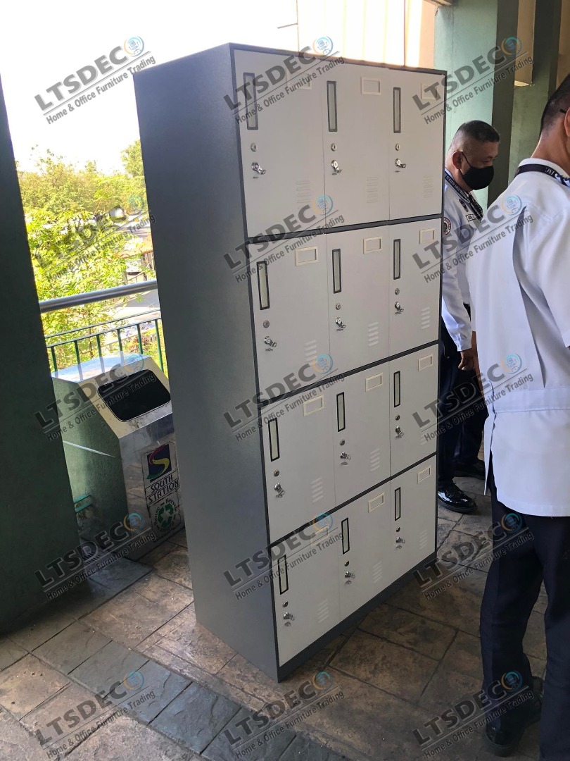 12 door STEEL LOCKER /LOCKERS CABINET DOORS OFFICE PARTITION FURNITURE ...