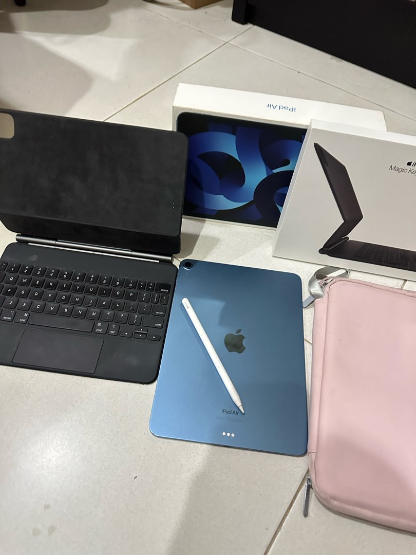 WTS sepaket macbook air gen 5 (256gb), ipad magic keyboard, apple ...