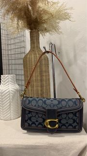 Coach Shoulder Bag (Gred), Women's Fashion, Bags & Wallets, Shoulder ...