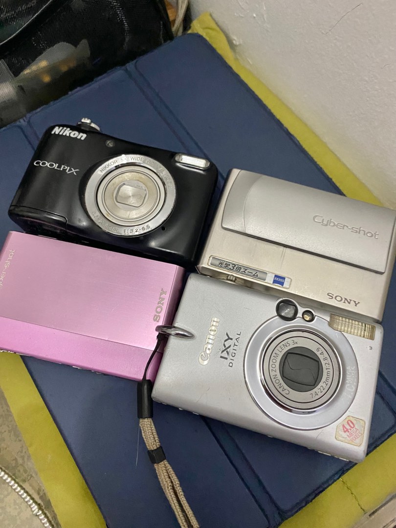 DEFECTIVE CAMERA TAKE ALL, Photography, Cameras on Carousell