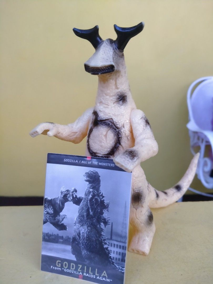 Godzilla Elecking Action figure and Card, Hobbies & Toys, Toys & Games ...