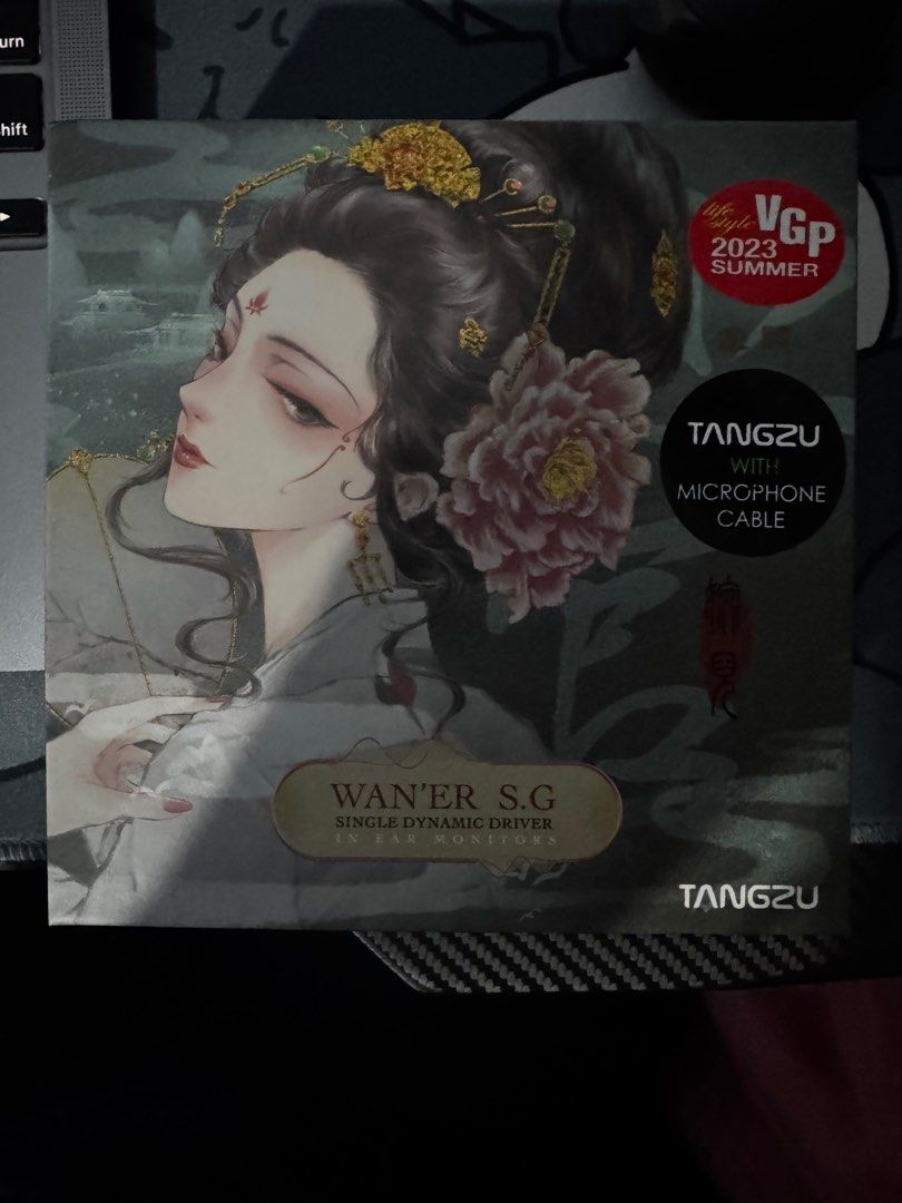 IEM TANGZU WANER SG w MIC, Audio, Earphones on Carousell