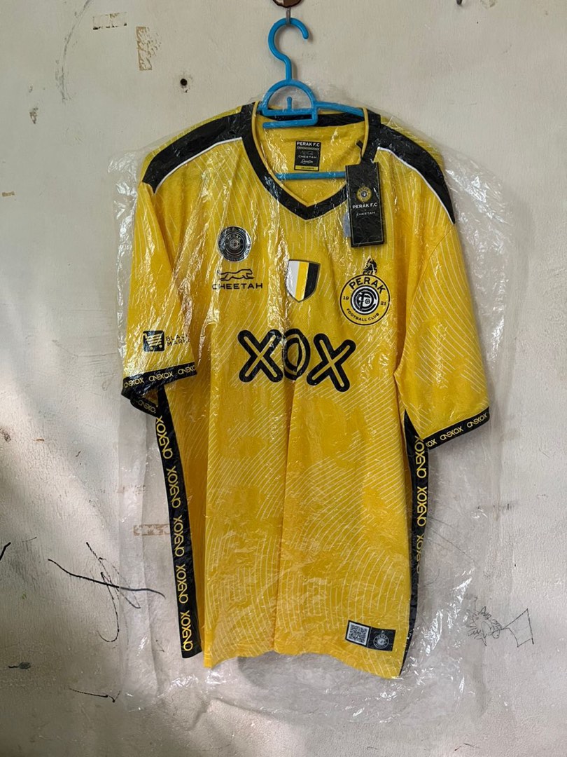 Jersey Perak fc home 2023 (original player issue), Men's Fashion ...