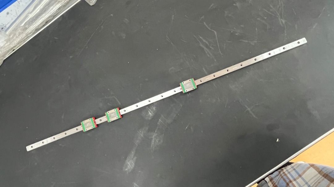 LM GUIDE, HIWIN, MGN15C3R800Z1HM-E20 (E1 and E2 =20mm), Everything Else ...