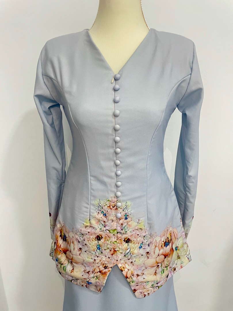 [NEGOTIABLE] Minaz Kebaya Modern Rose Series Light Blue, Women's ...