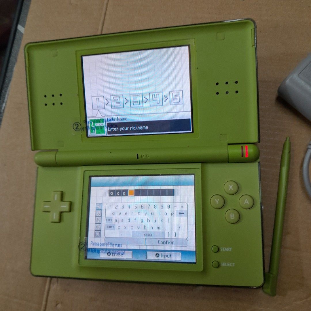 Nintendo DS Lite Lime Green, Video Gaming, Video Game Consoles ...
