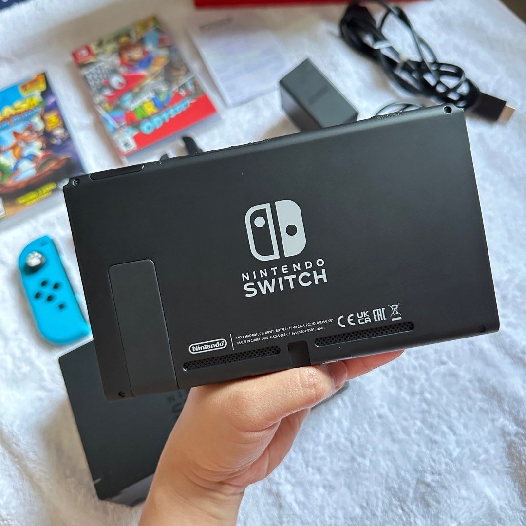 Nintendo Switch V2 (Complete Package w/ 2 Free Games), Video Gaming ...