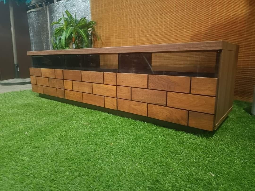 NITORI Broric Chest Tv Rack upto 65inch TV Heavy, Glass accent ...