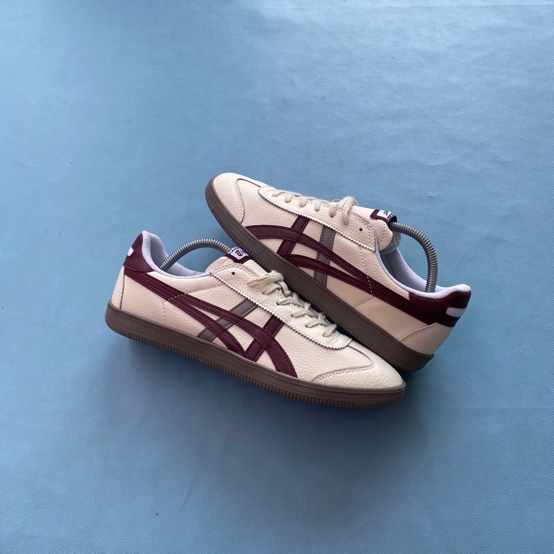 ONITSUKA TOKUTEN WHITE BURGUNDY GREY, Fesyen Pria, Sepatu , Sneakers di ...