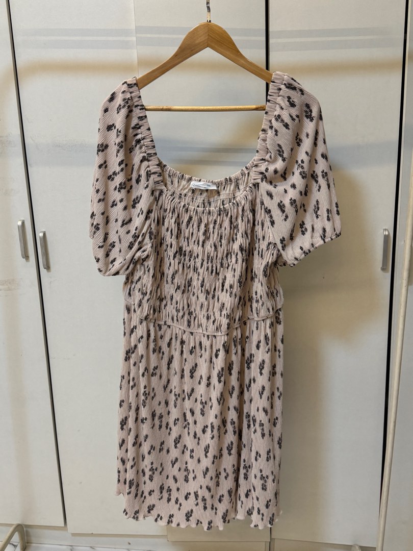 primark plus size smacking dress, Women's Fashion, Dresses & Sets ...