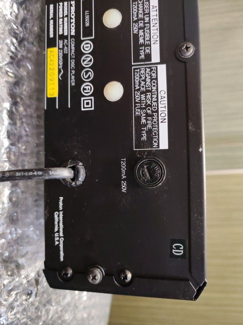 PROTON HIFI CD PLAYER Model AC-422, 音響器材, 音樂播放裝置 MP3及CD Player - Carousell
