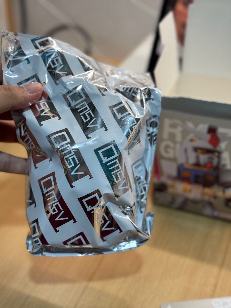 QMSV mini RX 78-2 Gundam (Second Model) “Steam Punk” version, Hobbies ...