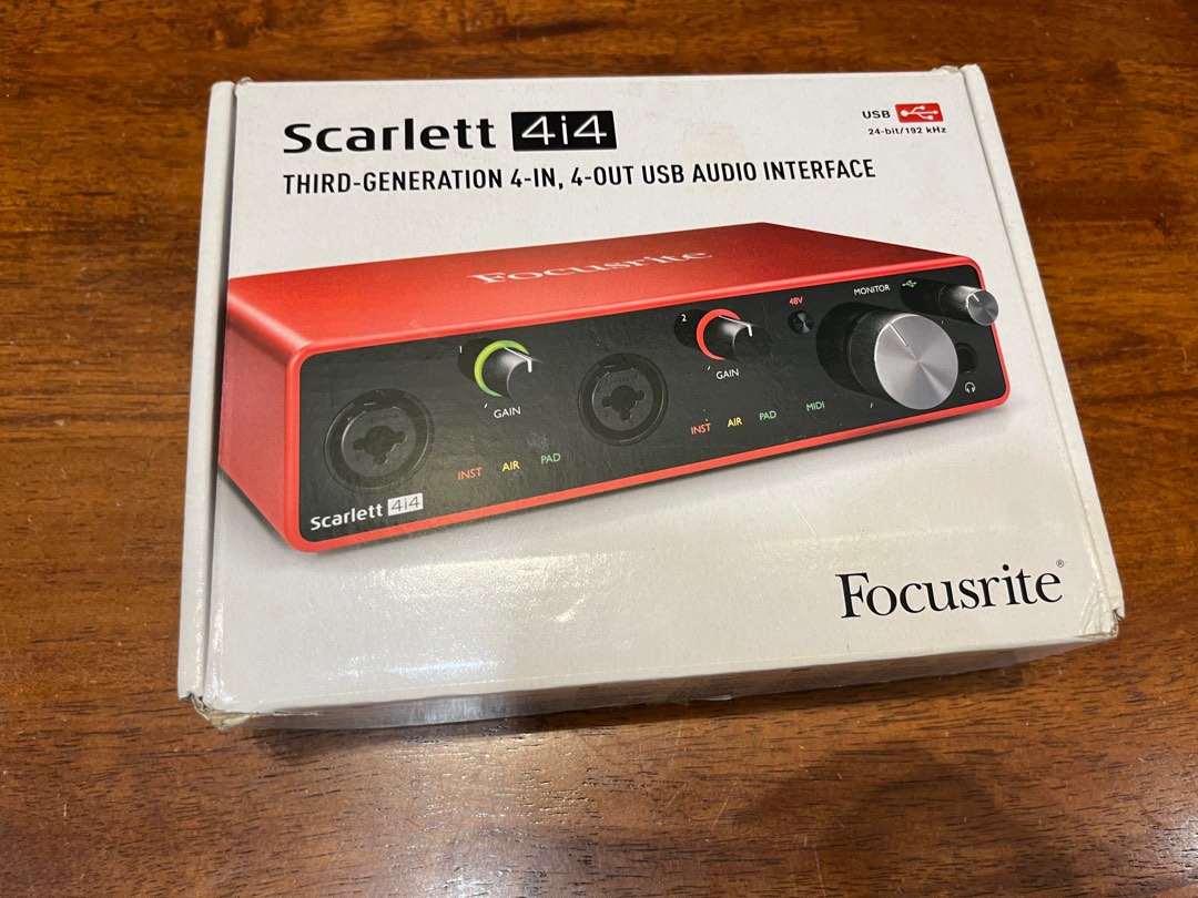 Scarlett 4i4 third gen audio interface, Hobbies & Toys, Music & Media ...