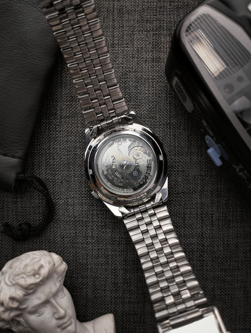 Seiko 5 Black Checkered Dial (Automatic), Men's Fashion, Watches ...