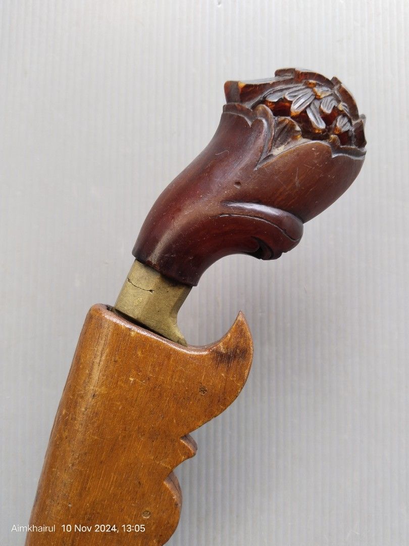 Tumbok Lada Antik, Hobbies & Toys, Collectibles & Memorabilia, Vintage ...