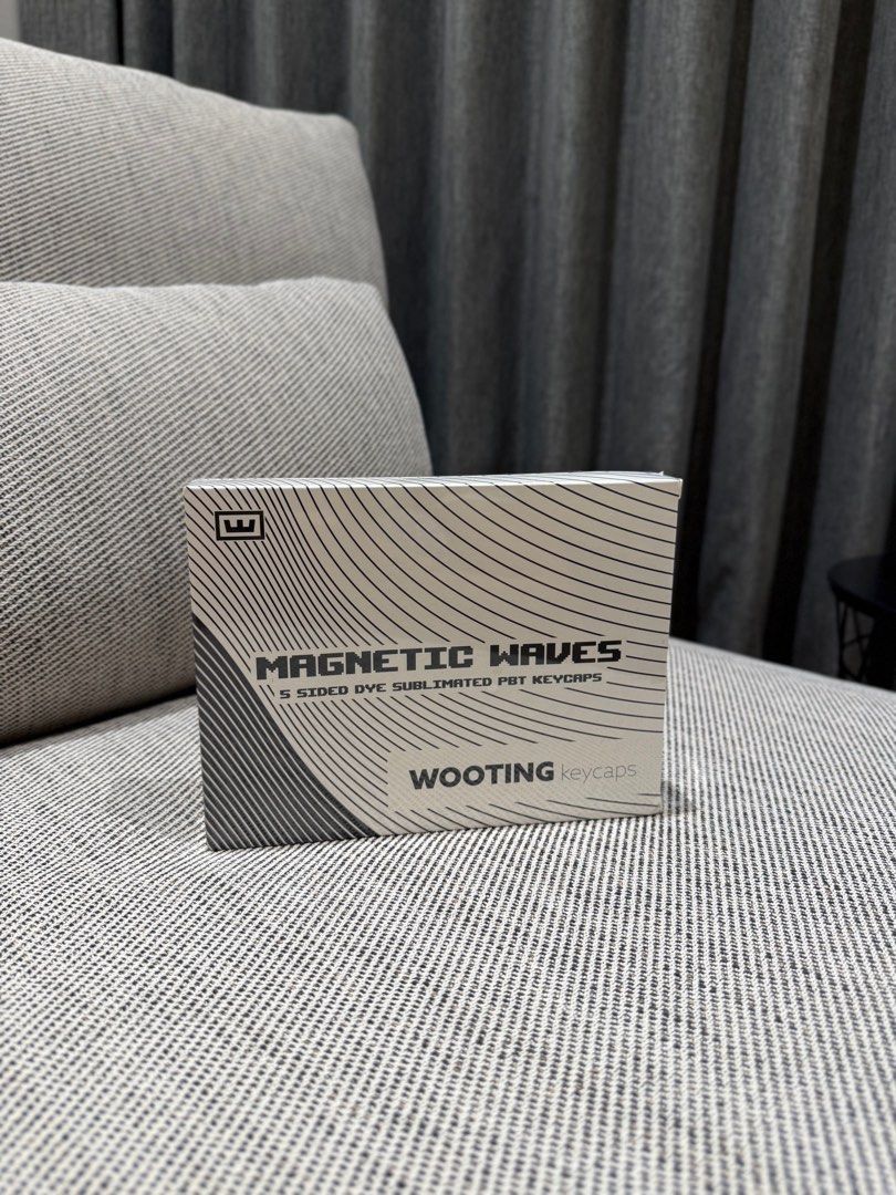 Wooting 5 Dye-sub PBT Magnetic wave keycaps- Black & White, Computers ...