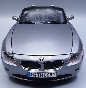 1/18 Kyosho BMW Z4 Convertible Top Dealer Edition, Hobbies & Toys, Toys & Games on Carousell