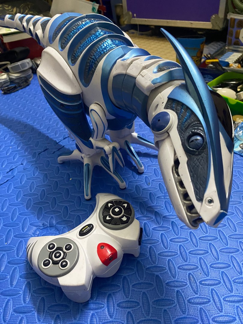 2005 WowWee Roboraptor T-Rex Bluetooth 32" Blue Color, Hobbies & Toys ...